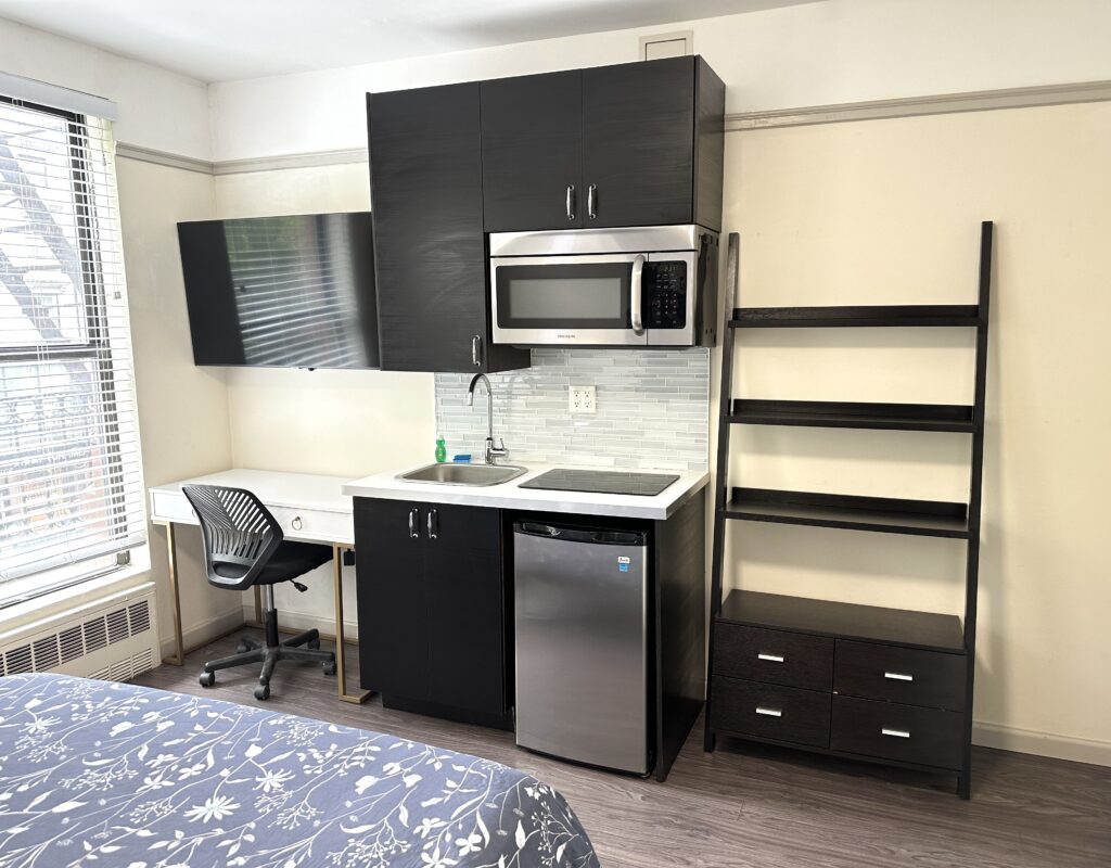 Front View Premium | Union Square Apartments